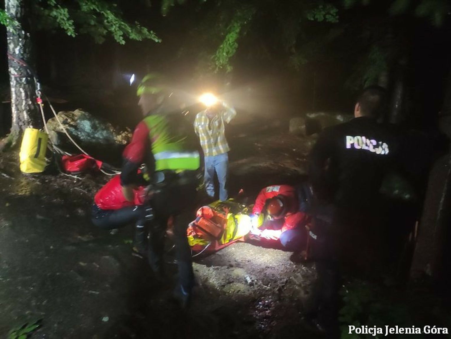 Mieszkaniec powiatu lubańskiego spadł z punktu widokowego Mieszkaniec powiatu lubańskiego spadł z punktu widokowego