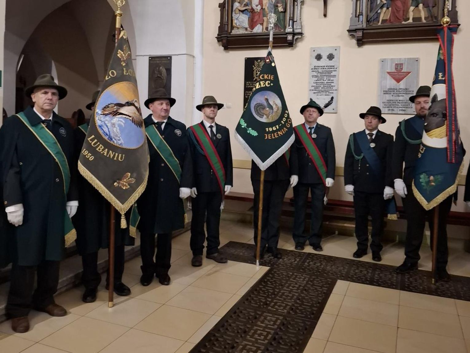 Myśliwi i leśnicy świętowali dzień św. Huberta